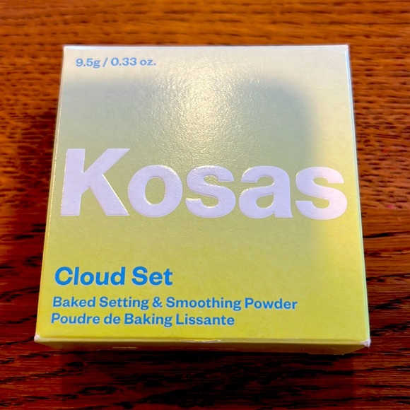 Kosas | Makeup | Kosas Cloud Set Baked Setting Powder Pillowy Sheer ...